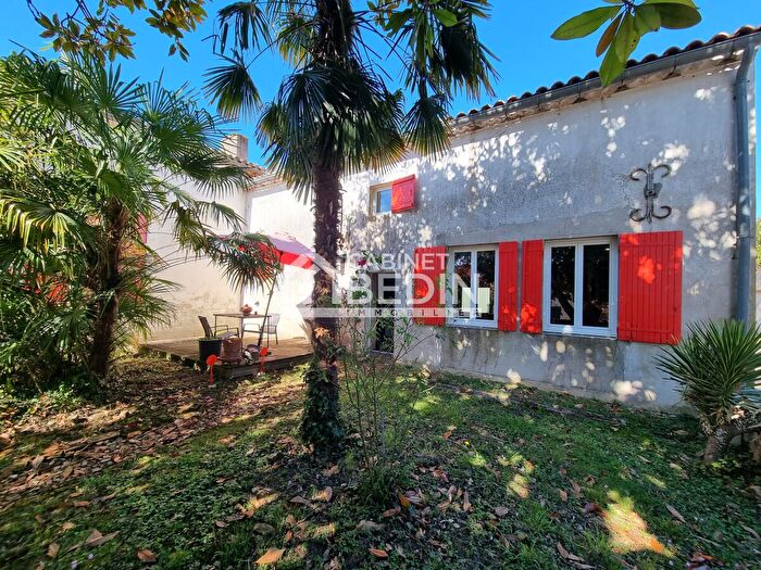 Maison à vendre - Meilhan-sur-Garonne - 5 pièces - 3 chambres