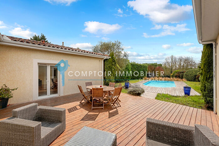 Maison à vendre - Lapeyrouse-Fossat - 5 pièces - 4 chambres