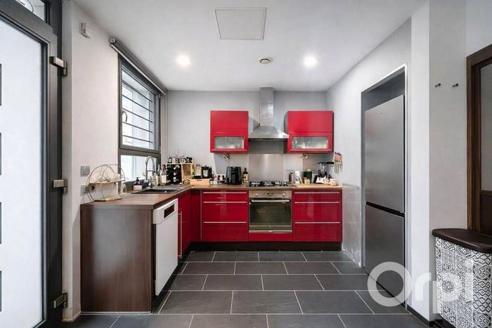 Centre, Annemasse : Appartement 2 pièces à louer