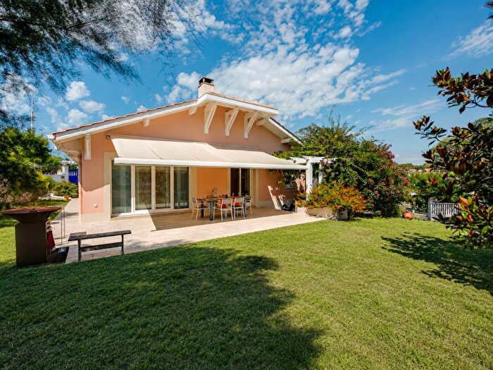 Maison 5 pièces à Biarritz, Milady, Colline, Beaurivage, à vendre