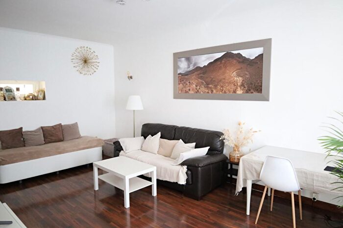 Maison à vendre - Les Mureaux, Centre-ville - 4 pièces - 3 chambres