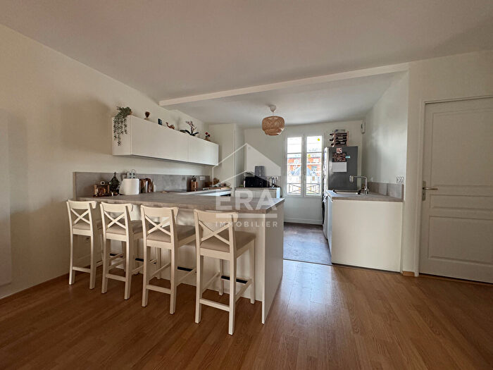 Appartement à louer - Orléans, Saint-Marc, Faubourg Bourgogne - 3 pièces - 2 chambres