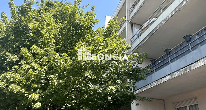 Appartement à vendre - Nîmes, collines - 2 pièces - 1 chambre