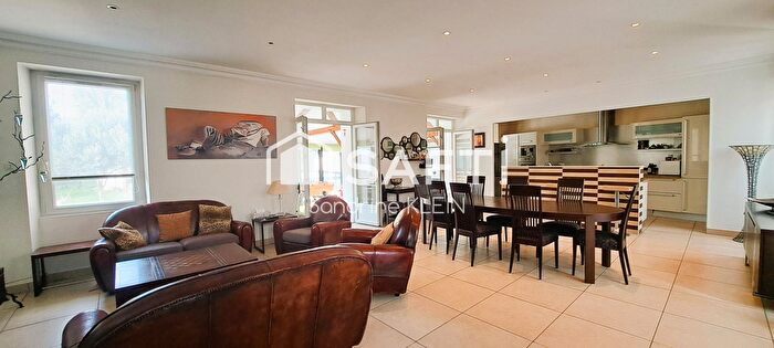 Maison à vendre - Montargis, Centre-ville - 6 pièces - 4 chambres