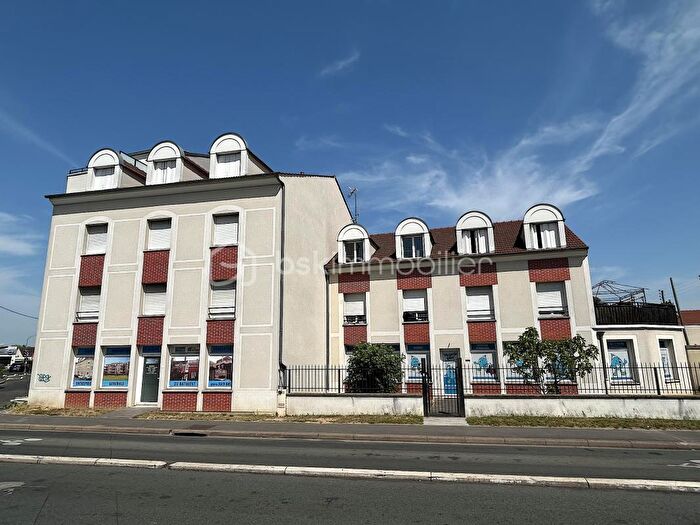 Appartement 3 pièces à Chennevières-sur-Marne, Le Bois l'Abbé, à vendre