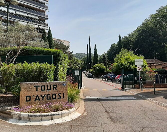 Appartement 2 pièces à Aix-en-Provence, Val Saint-André, à vendre