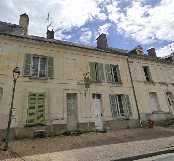 Poncé-sur-le-Loir - Maison 8 pièces à vendre