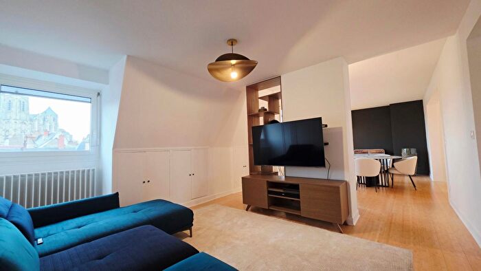 Appartement à vendre - Bourges, Centre-ville, Charlet, Lahitolle, Pignoux, Sembat - 4 pièces - 3 chambres