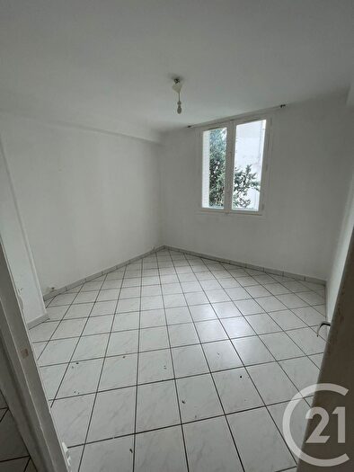 Appartement à vendre - Montluçon, Croix Blanche, Diénat - 3 pièces - 2 chambres