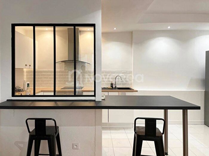 Appartement à louer - XIV Juillet, Pau - 3 pièces - 2 chambres