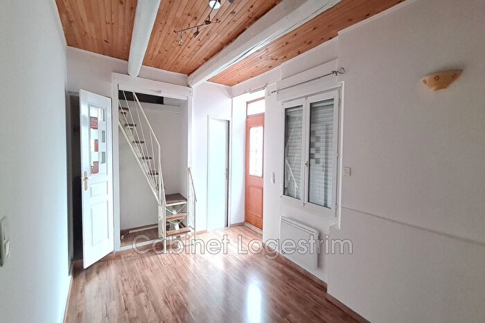 Maison 3 pièces à louer - Bernis