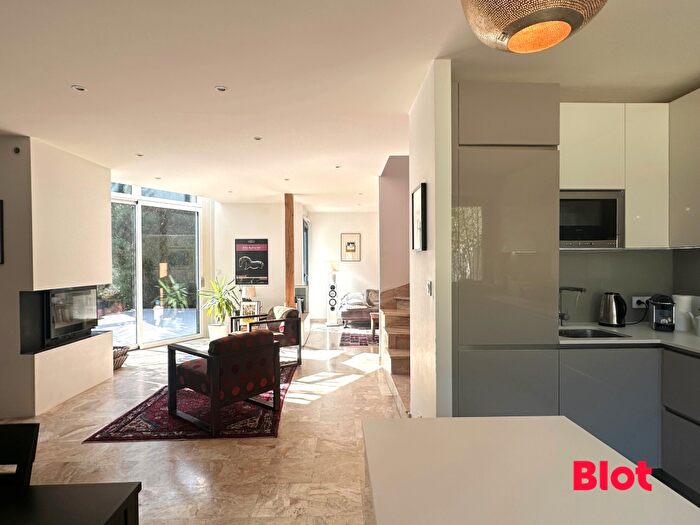 Maison à vendre - Quartiers Nord-Est, Maurepas - 6 pièces - 4 chambres