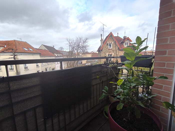 Appartement à vendre - Montfermeil, Centre-ville - 3 pièces - 2 chambres