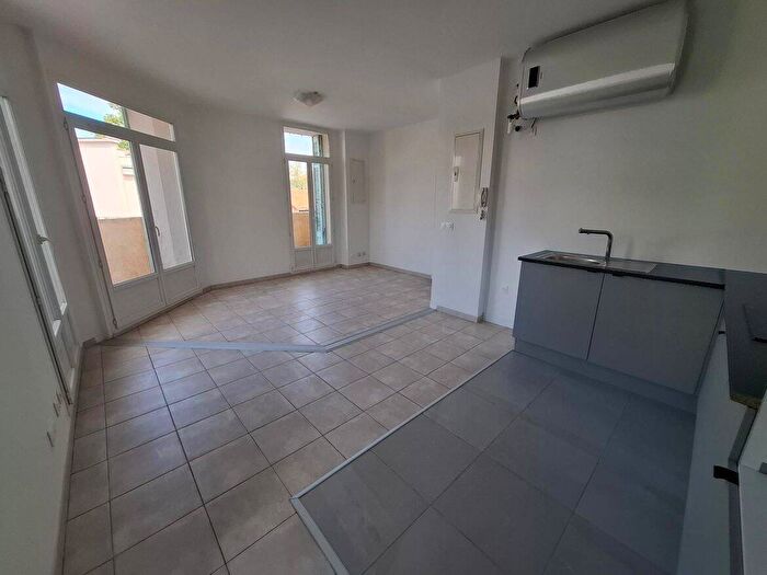 Appartement à louer - La Valbarelle, Marseille ème arrondissement - 2 pièces - 1 chambre