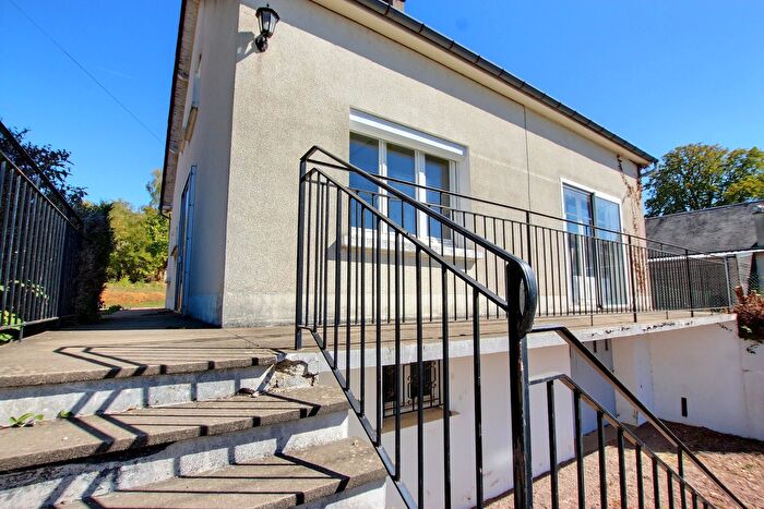 Maison 5 pièces à vendre - Saint-Martin-d'Auxigny