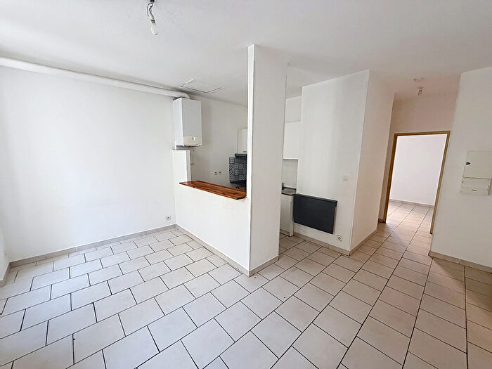 Appartement à vendre - Toulon, Pont du Las - 2 pièces - 1 chambre