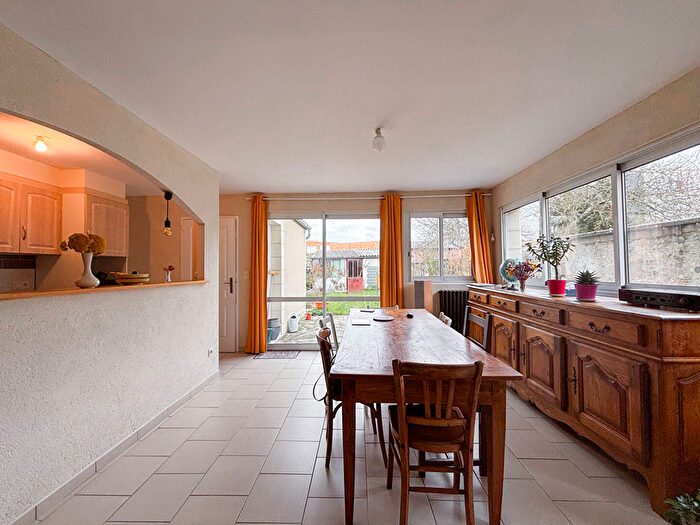 Maison à vendre - Angers, Centre-ville, La Fayette - 4 pièces - 3 chambres