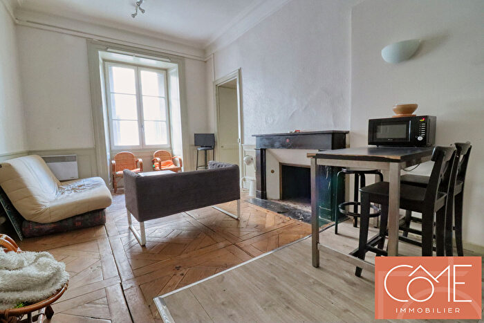 Appartement à vendre - Quartiers Centre, Centre-ville - 2 pièces - 1 chambre