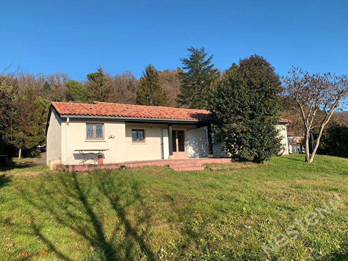 Maison à louer - Colayrac-Saint-Cirq - 5 pièces - 4 chambres