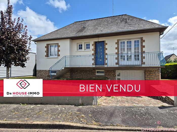 Maison à vendre - Gorron - 5 pièces - 3 chambres
