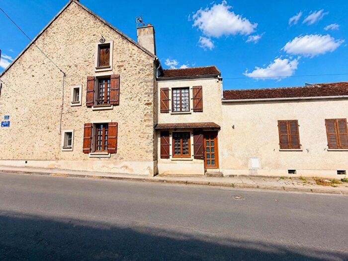 Maison à vendre - La Chapelle-Gauthier - 6 pièces - 4 chambres