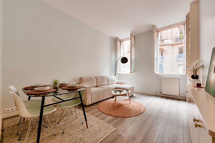 Appartement à vendre - Paris 8ème, Mairie - 2 pièces - 1 chambre