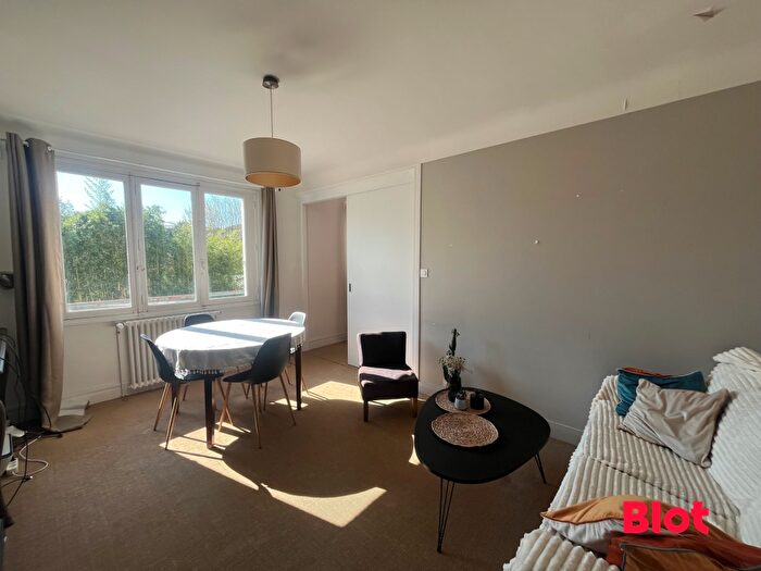 Quartiers Centre, Thabor, Oberthür - Appartement 4 pièces à louer