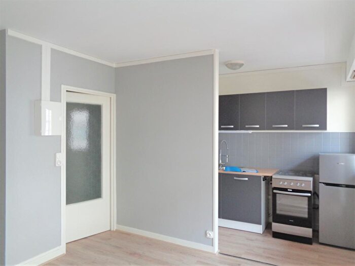 Appartement à louer - Bourges - 1 pièce