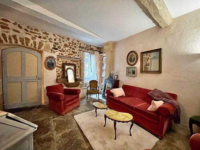 Maison à vendre - Pouzolles - 6 pièces - 3 chambres