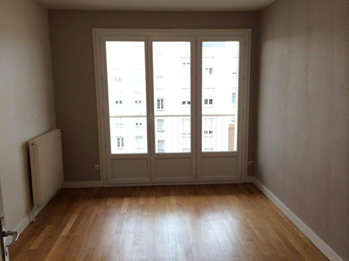 Gerland, Lyon 7ème arrondissement - Appartement 3 pièces à louer