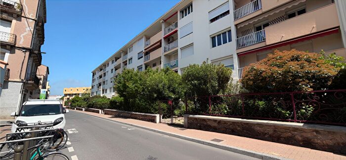 Appartement 3 pièces à Sète, Centre-ville, à vendre