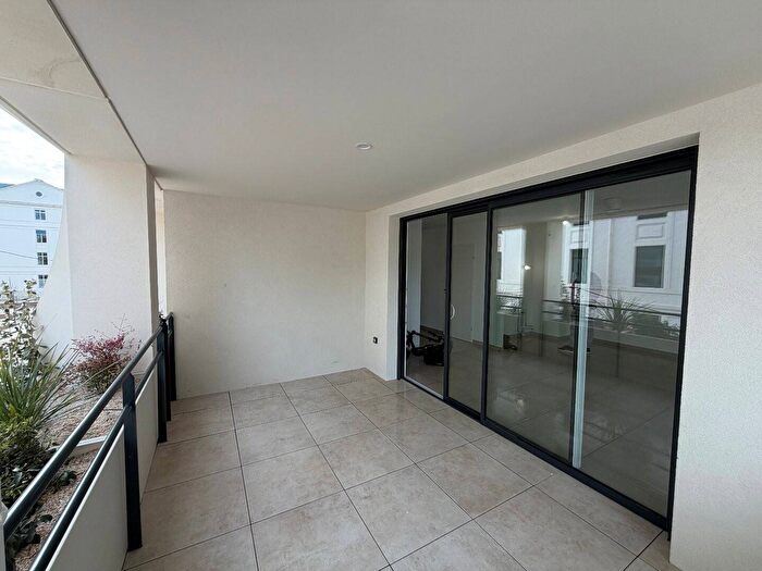 Appartement à louer - Montpellier - 3 pièces - 2 chambres