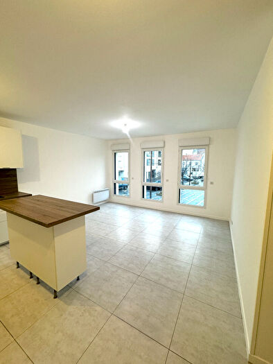 Appartement à louer - Orly, Vieil Orly - 3 pièces - 2 chambres