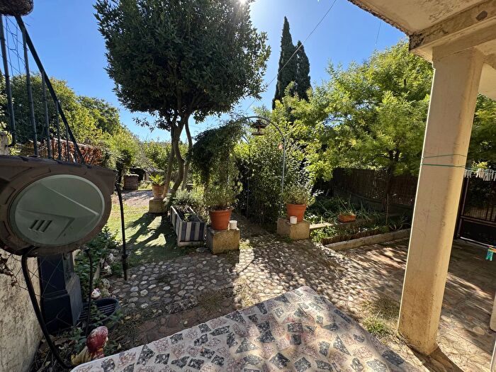 Maison à vendre - Sainte-Anastasie - 3 pièces - 2 chambres