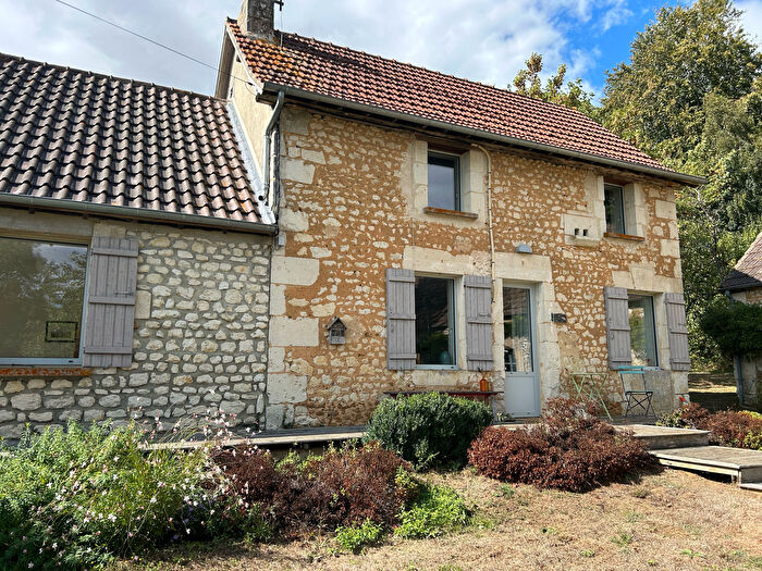 Maison 6 pièces à vendre - Saint-Mard-de-Réno