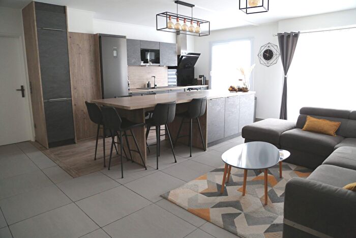 Appartement à vendre - Noisy-le-Grand, Centre-ville - 4 pièces - 3 chambres