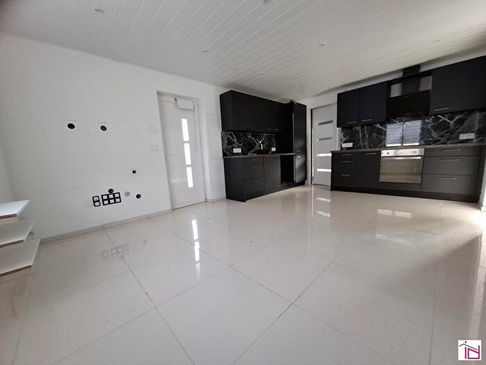 Appartement à vendre - Buschwiller - 2 pièces - 1 chambre