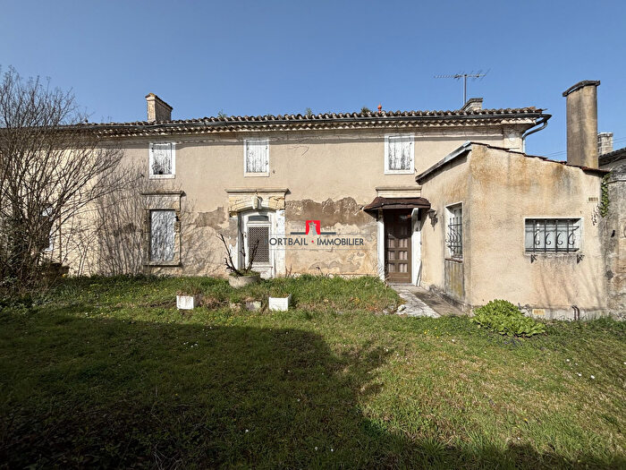Saint-Antoine : Maison 3 pièces à vendre