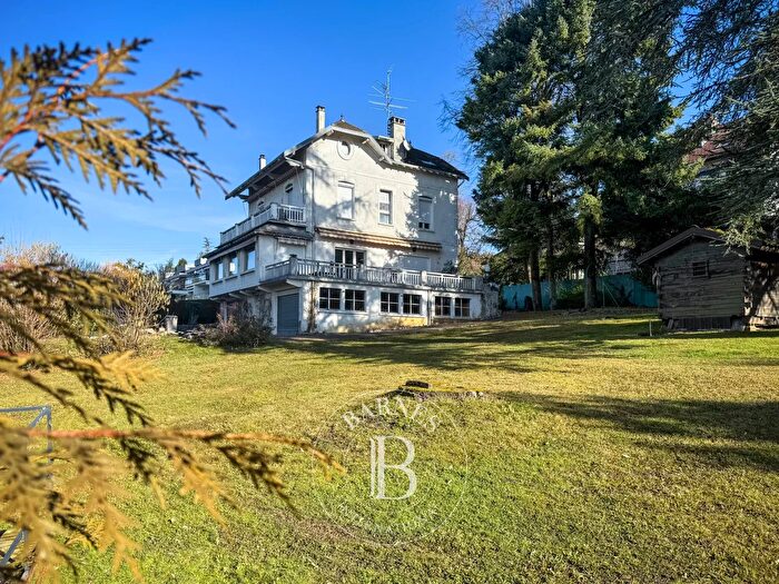 Maison à vendre - Aix-les-Bains, Est - 10 pièces - 6 chambres