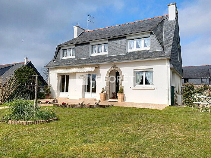 Maison à vendre - Gouesnach - 8 pièces - 5 chambres