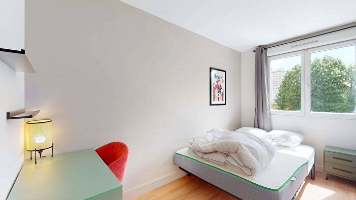 Appartement à louer - Les Lozaits, Villejuif - 1 pièce