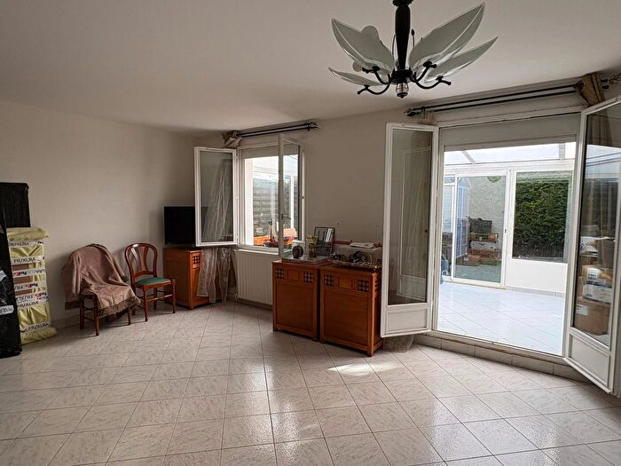 Maison à vendre - Plaisir, Aqueduc - 6 pièces - 5 chambres