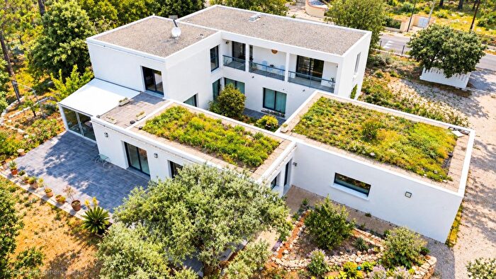 Régusse - Maison 6 pièces à vendre