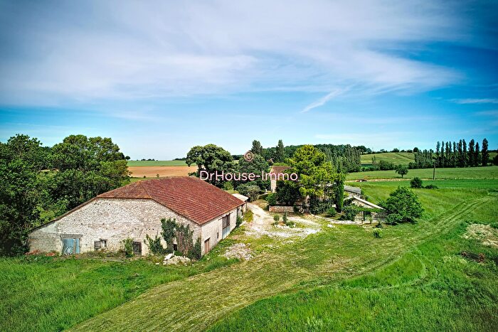 Maison 4 pièces à Trentels, à vendre