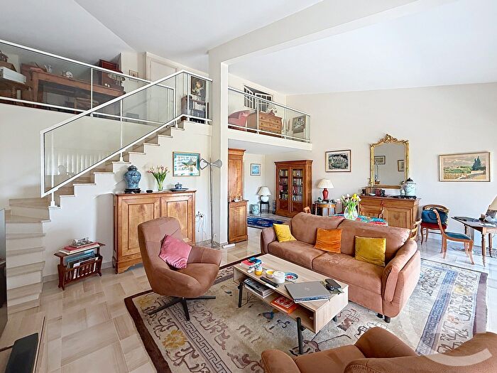 Appartement 3 pièces à vendre - Cannes, Californie Pezou