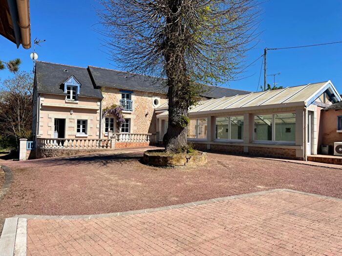 Maison 5 pièces à Pouançay, à vendre
