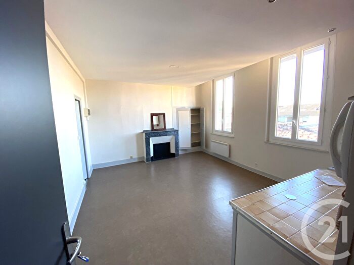 L'Isle-Jourdain - Appartement 1 pièce à louer