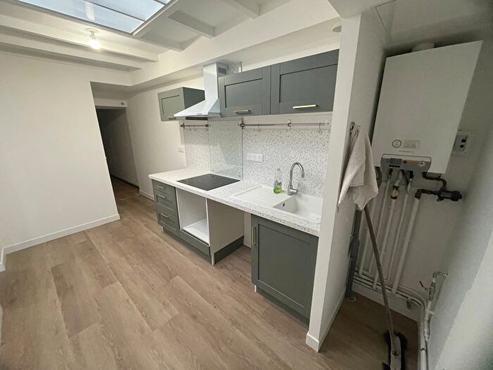 Maison à louer - Saint-Quentin, Europe, Rémicourt - 4 pièces - 2 chambres