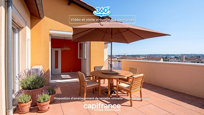 Villefranche-sur-Saône, Centre-ville - Appartement 4 pièces à vendre