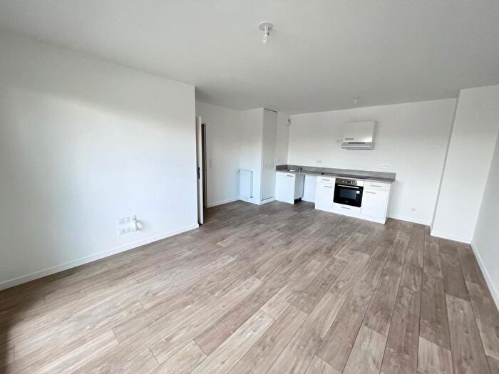 Appartement 4 pièces à Saint-Jacques-de-la-Lande, à louer